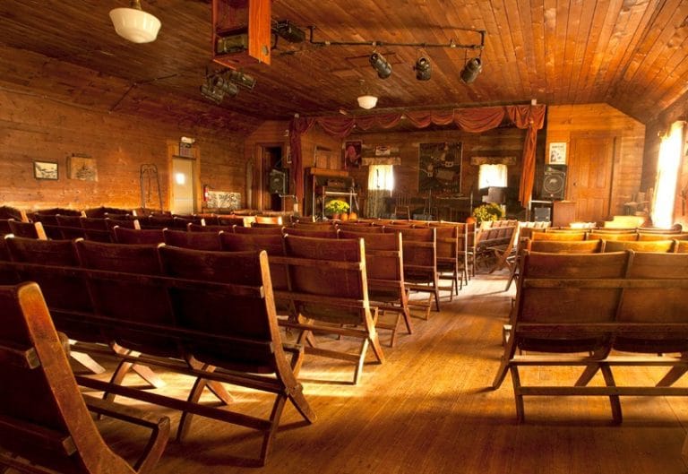 Oak Center General Store - Visit Lake City MN